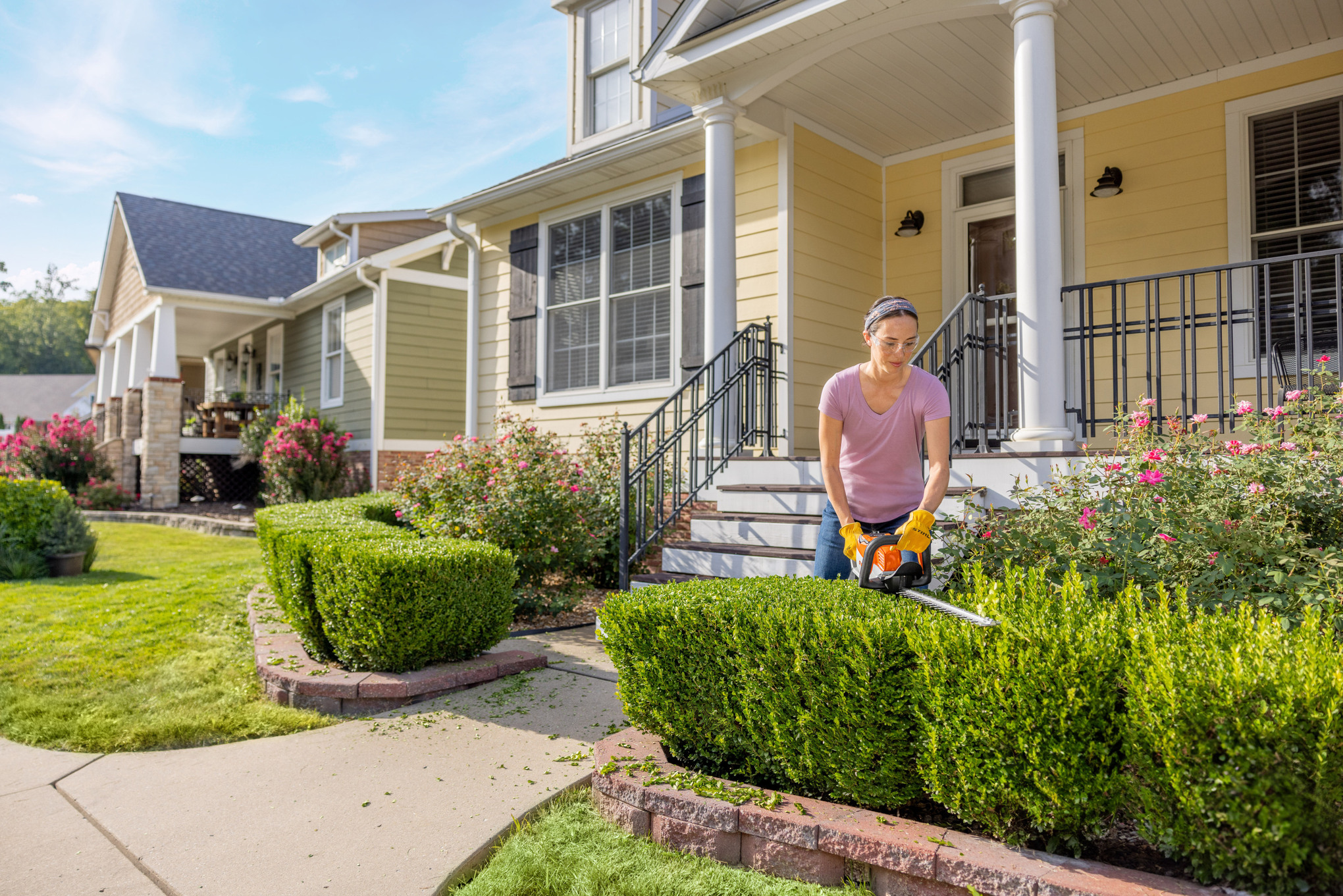 STIHL HSA 50 Battery Powered Hedge Trimmer - Bishop's Small Engine Repair